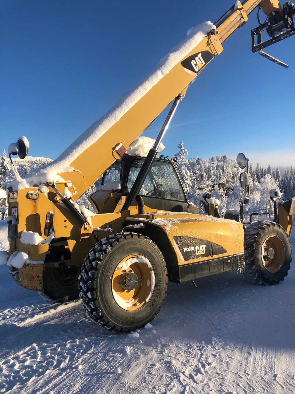 Teleskop laster cat TH360B | Landbruksauksjon.no